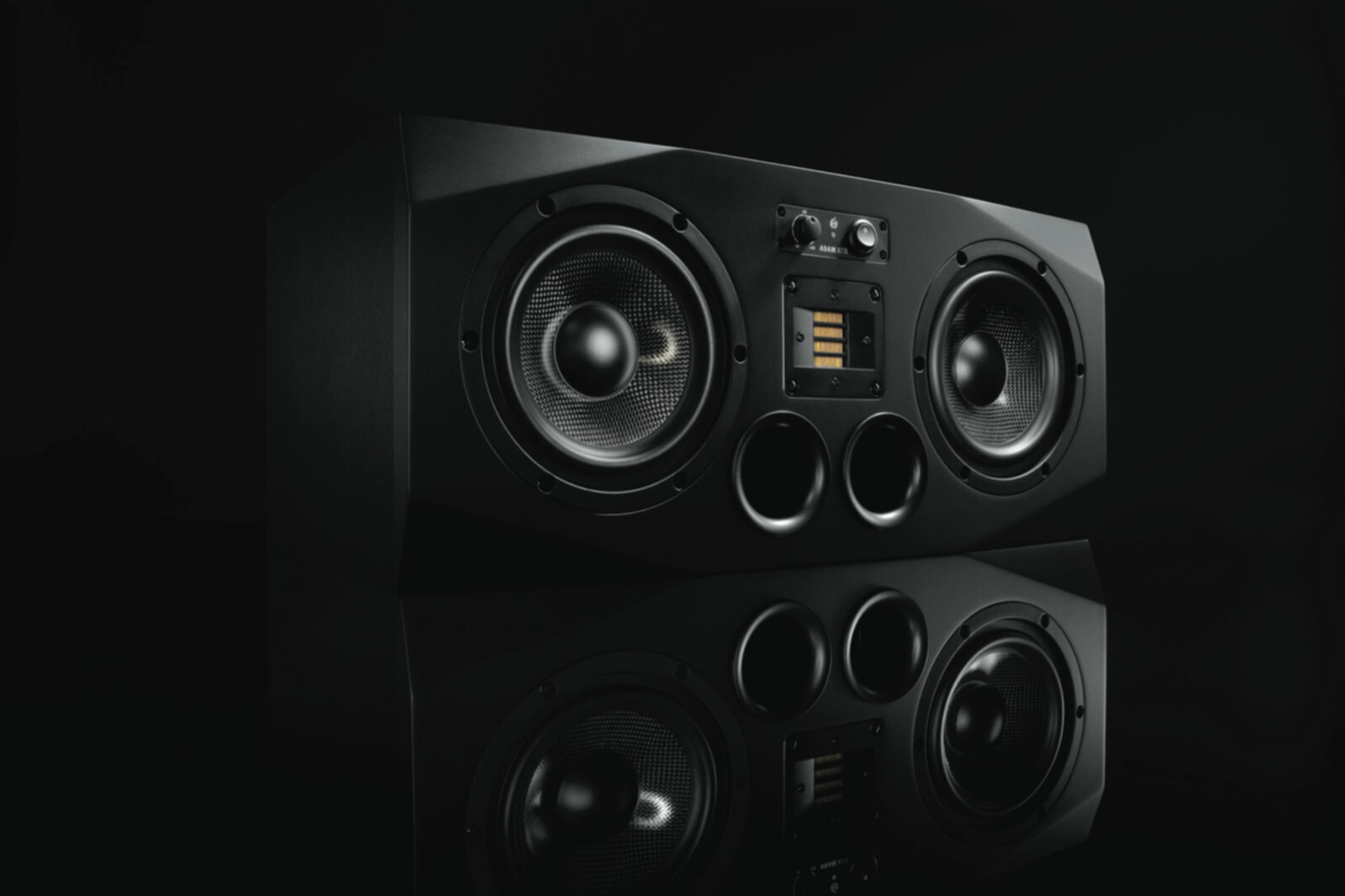 ADAM AUDIO A77X-B - 969,00€ (Enceintes de Monitoring) - La musique au ...